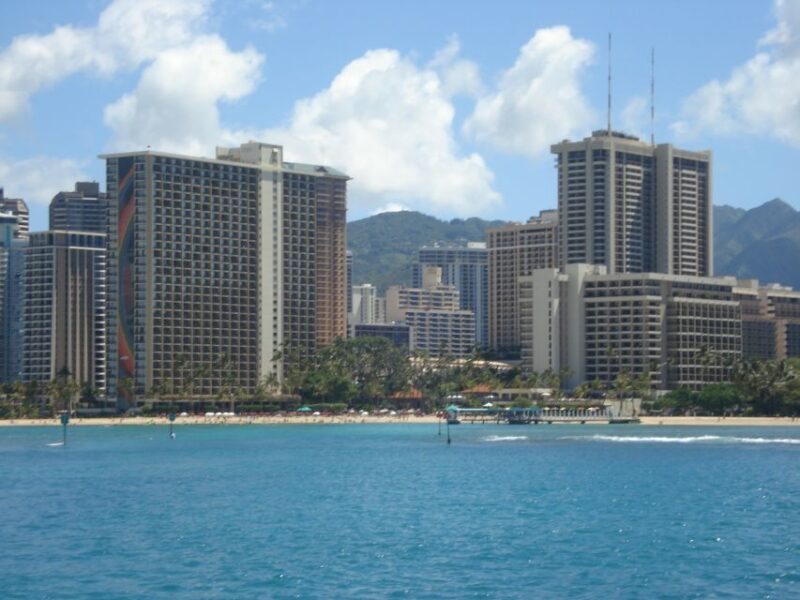 Oahu Boat Cruise to Diamond Head - Marine Life and Scenic Highlights
