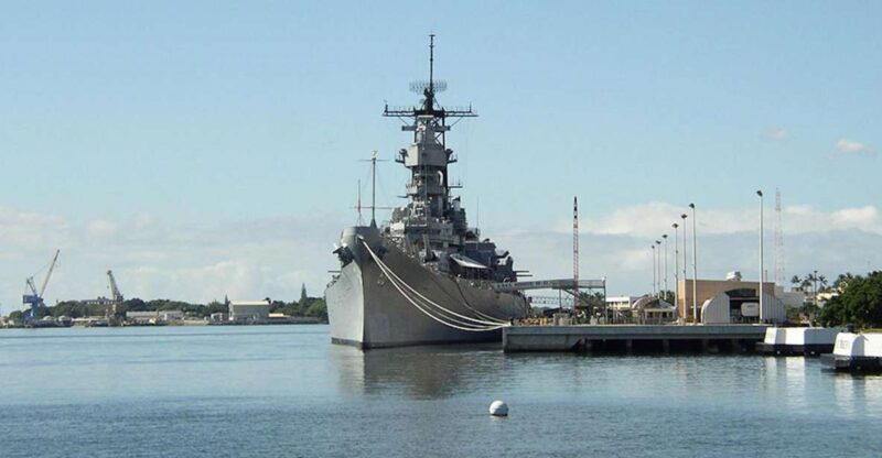 Oahu: Premium Missouri, Arizona & Top of the Tower Tour - What Makes This Tour Stand Out