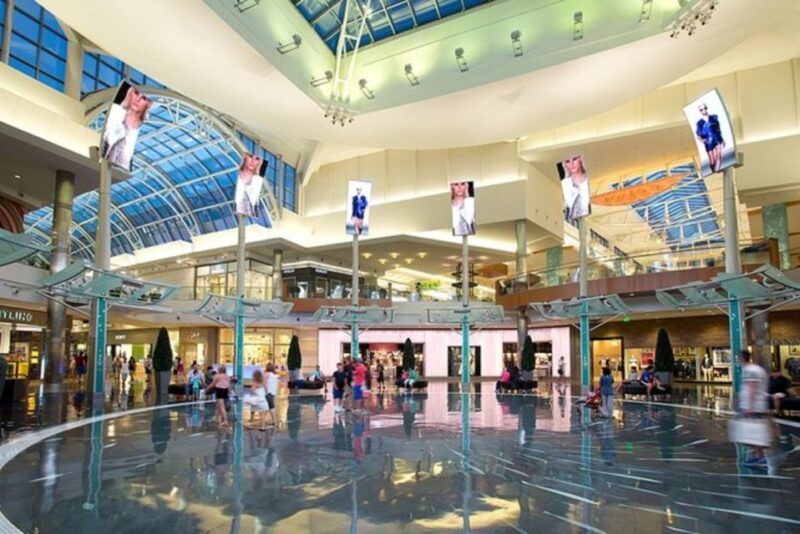 Orlando: Personal Stylist Experience at The Mall at Millenia - What You Can Expect During the Experience