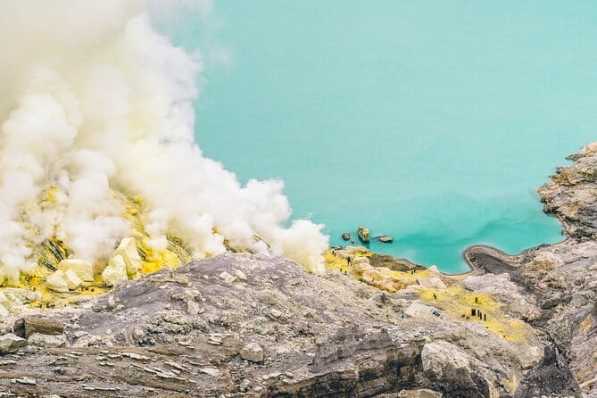 Overnight Mount Ijen Blue Fire Trekking Tour From Bali - Insights from Travelers’ Experiences