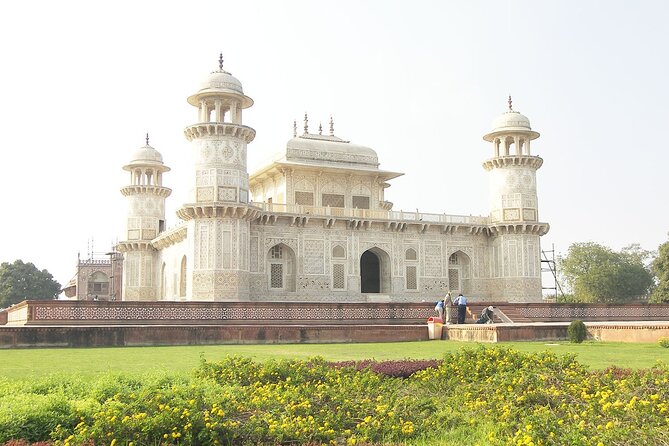 Overnight Taj Mahal Tour- From New Delhi - Day 2 – The Taj Mahal at Sunrise, Fatehpur Sikri, and Return to Delhi