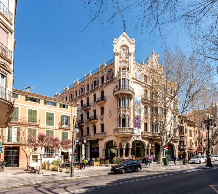 Palma de Mallorca: Old Town Guided Tour & Cathedral Visit - The Experience in Context: Who Should Consider This Tour?