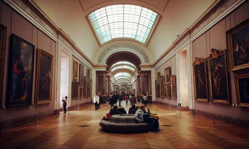 Paris: Louvre Museum Ticket with Audio guide - Who Should Consider This Tour?