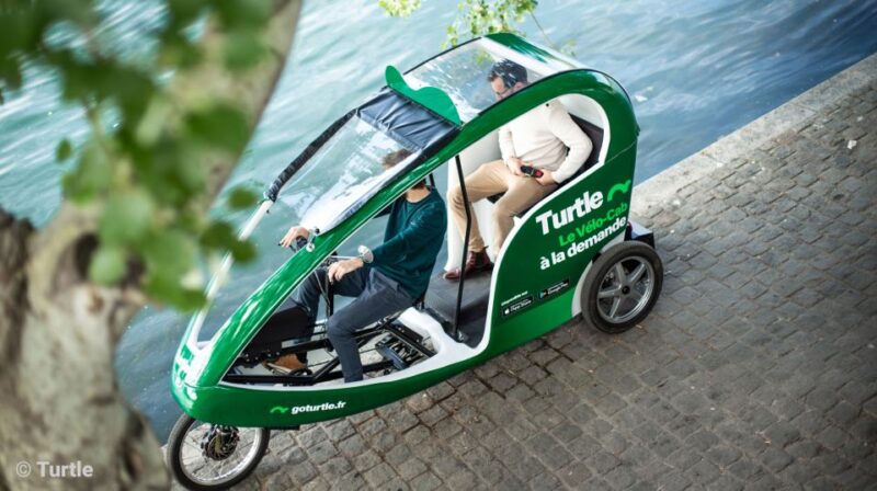 Paris : Private guided tour in Rickshaw bike - Napoléon - Experience Quality and Comfort