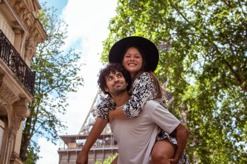 Paris: Private Photoshoot at the Eiffel Tower - What’s Included and What’s Not?