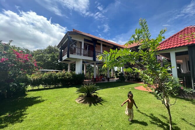 Phnom Penh's experience: cooking class and stay over - Transportation and Logistics