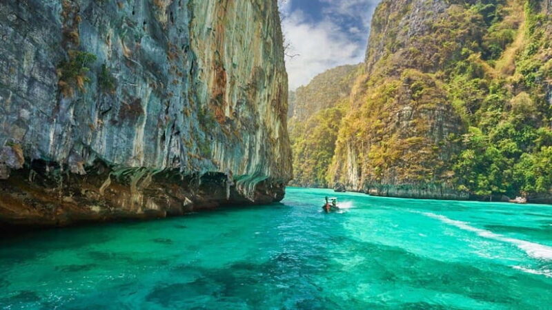 Phuket: Phi Phi Islands and Maya Bay Day Trip with Lunch - Overview of the Experience
