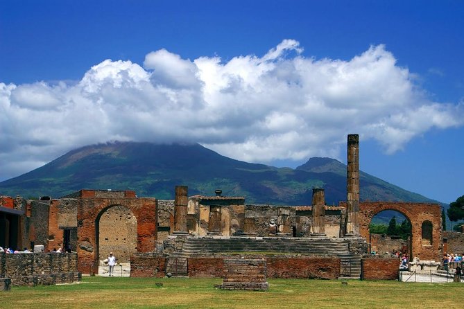 Pompeii ruins, Positano and Sorrento full day tour - Exploring the Amalfi Coast and Pompeii in one day