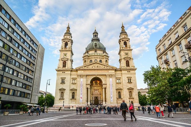 Private 4-hour Walking Tour of Budapest with official tour guide - Who This Tour Is Best For