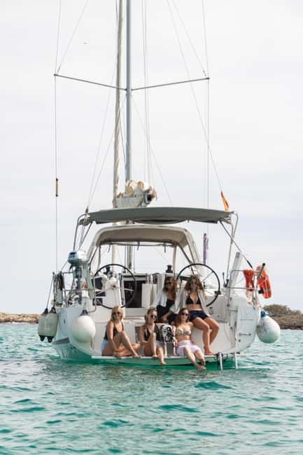 Private and exclusive sailing in the Bay of Palma and surrounding area - The Itinerary: From Marina to the Coveted Coves