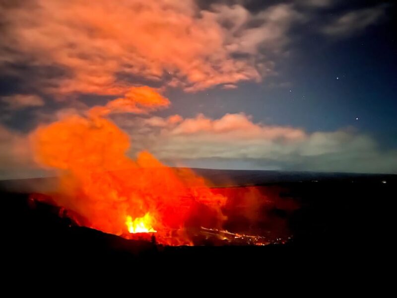 Private Big Island Tour:Coffee, Beaches,Volcanos & Waterfall - The Guide Makes All the Difference