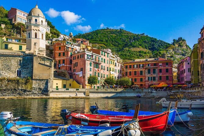 Private Day Trip to the Cinque Terre from Florence - The Experience of Transportation and Guides