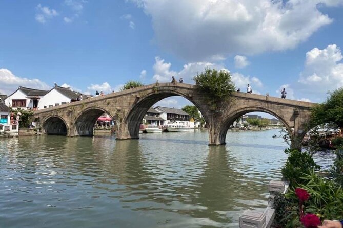 Private Day Trip to Zhujiajiao Water Town w/Flexible Shanghai Highlights - Why Choose the All-Inclusive Option?