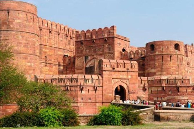 Private Full-Day Tour by Train to Taj Mahal from Delhi - What We Love About This Tour