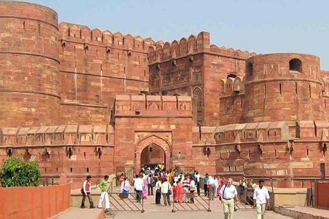 Private Full-Day Tour of Taj Mahal by Car from Delhi with Pickup - The Itinerary: What You Can Expect