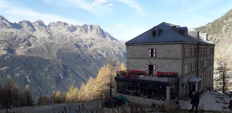 Private Guided Visit of Mer de Glace - The Glacier and Its Surroundings