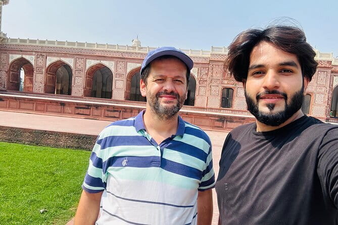 Private Lahore Full Day Sightseeing Tour - Detailed Breakdown of the Itinerary
