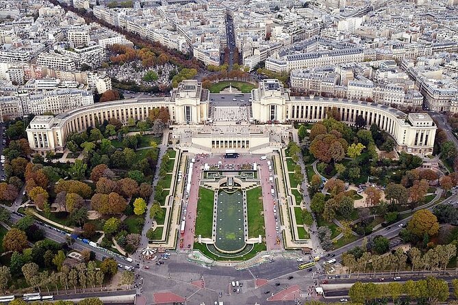 Private ONE WAY transfer from/to Paris CDG from/to Paris city - Analyzing the Value
