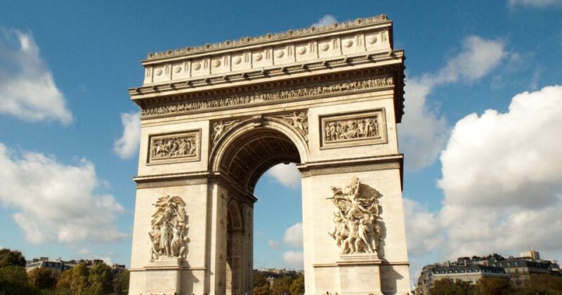 Private Paris city tour with minivan - What Makes This Tour Stand Out?