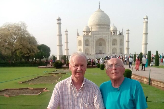 Private Taj Mahal, Agra Fort Tour from Delhi By Car All Inclusive - Agra Fort: The Mughal Seat of Power