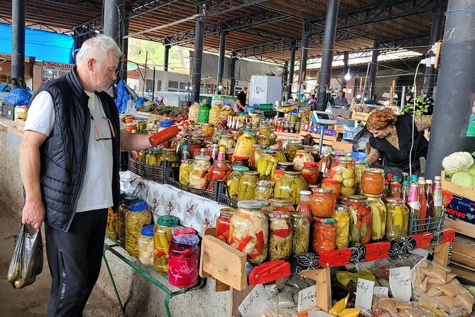Private Ultimate Foodie Kakheti Experience with wine and cheese - A Closer Look at the Kakheti Foodie Tour