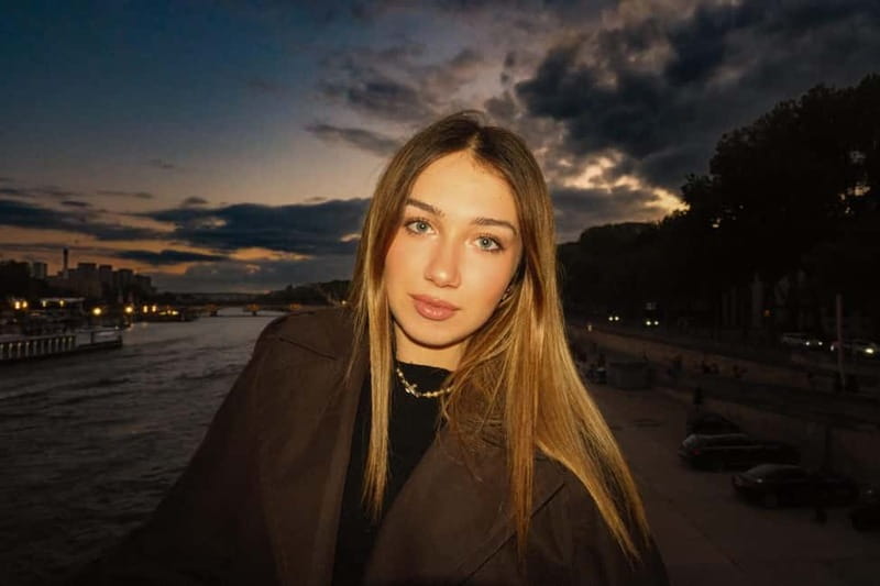 Pro & Instagrammable photo shoots in Paris - Who Will Love This Experience?