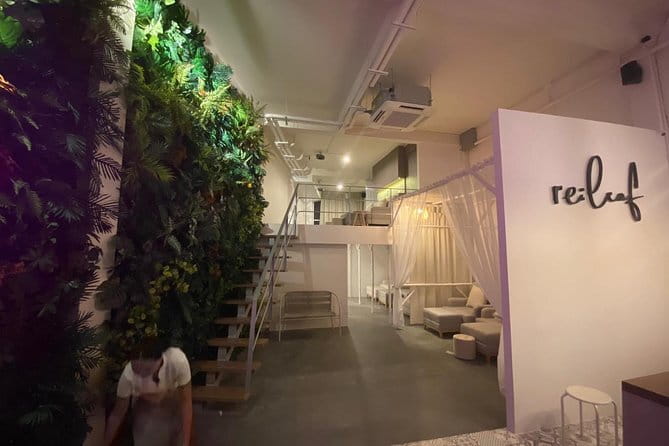 Rest And Relax Massage - Traditional Thai Massage In Bangkok / Sukhumvit - Booking and Scheduling