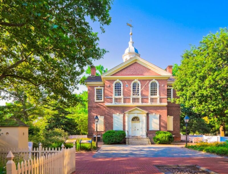 Revolutionary Roots: A Historic Philadelphia Stroll - The Value of a Private Guided Tour