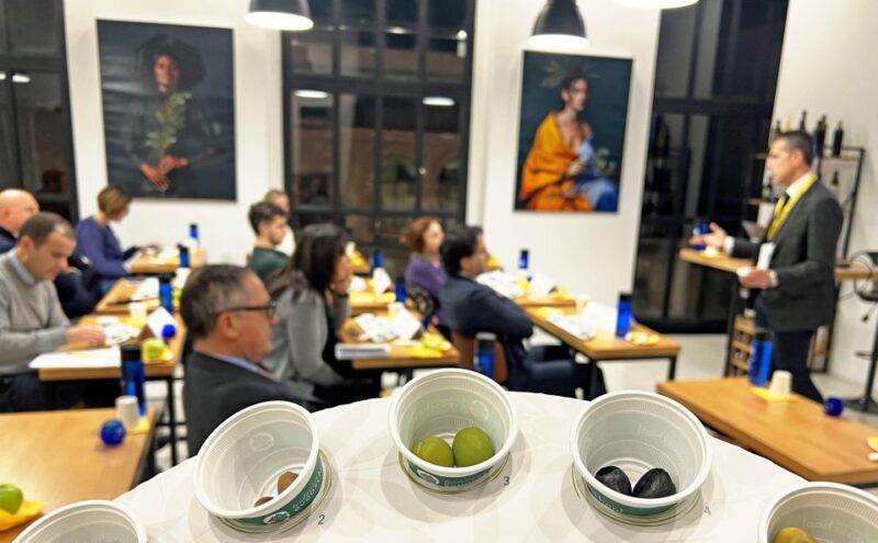 Rome: Masterclass Extra Virgin Olive Oil & Table Olives - An Authentic Taste of Italy’s Olive Heritage