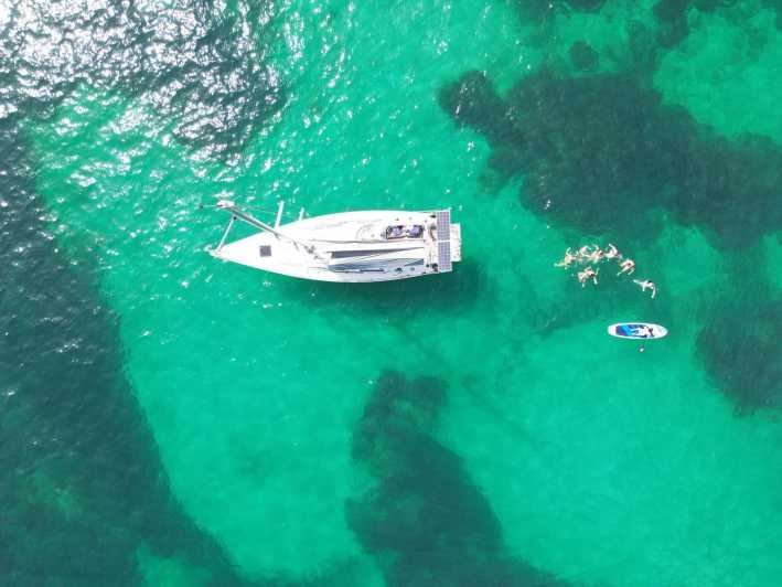 Sailing Tour: Explore Bahia de Palma with Tapas & Drinks - Detailed Breakdown of the Itinerary