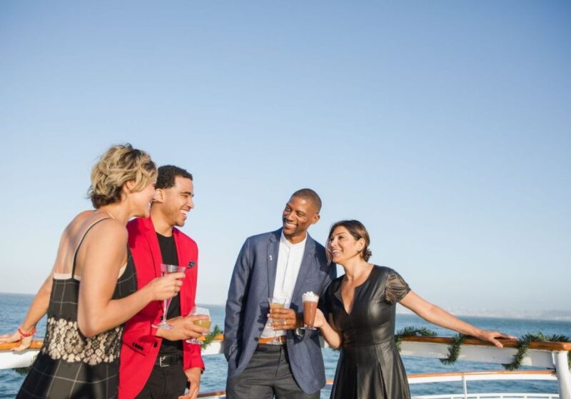 San Diego: Christmas Day Buffet Brunch or Dinner Cruise - The Experience: Authenticity and Atmosphere