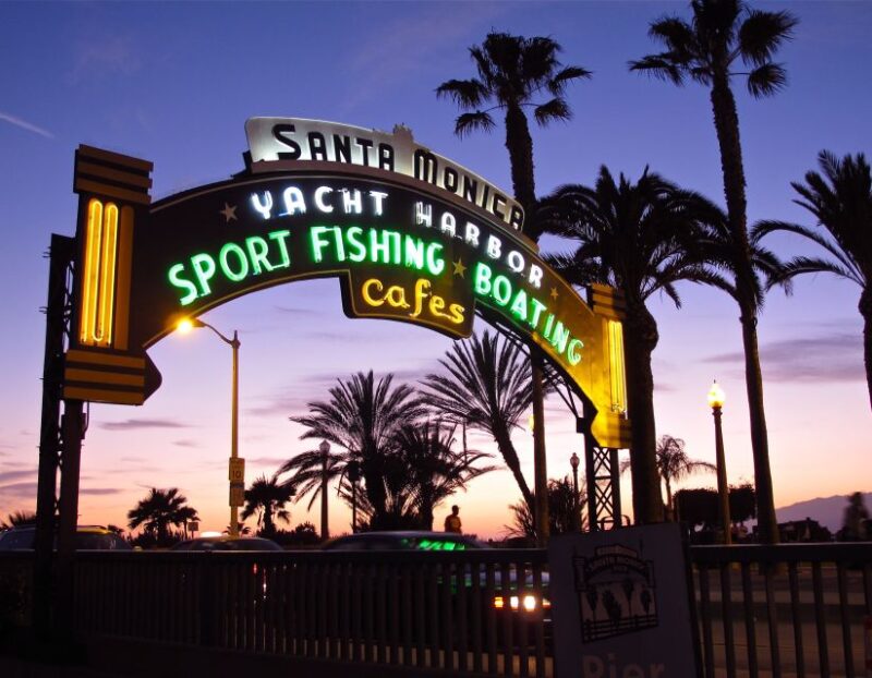 Santa Monica: Ghosts and Phantoms of the Pier Walking Tour - Who Is This Tour For?
