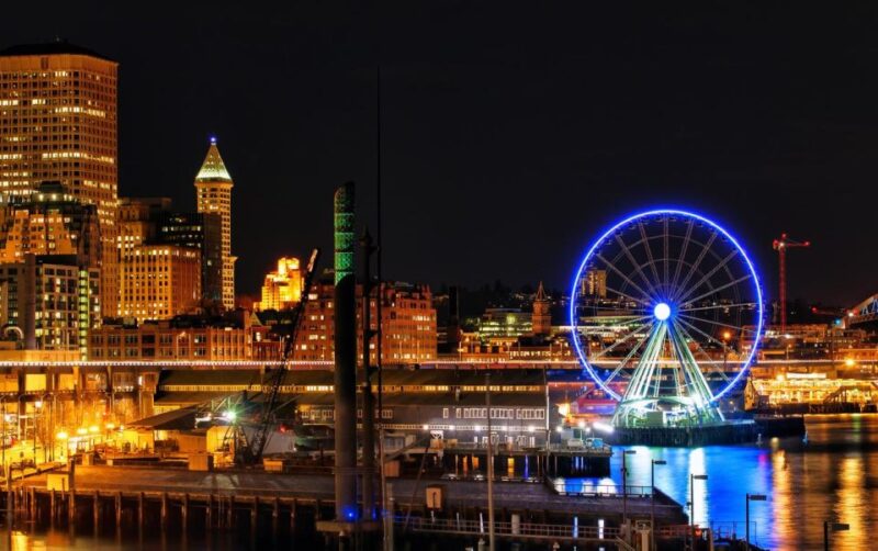 Seattle: Night Walking Tour with Space Needle - A Closer Look at the Itinerary