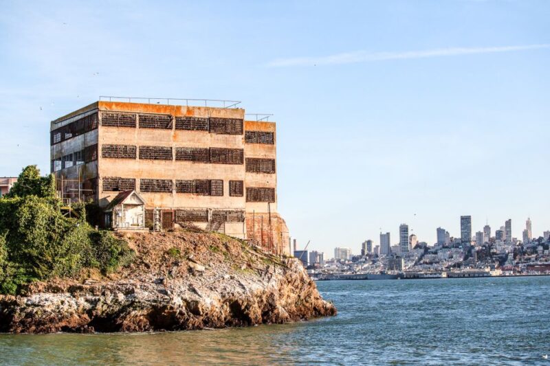 SF: Golden Gate Cruise & Hop-On Hop-Off Bus Tour (Save 15%) - Analyzing the Value and Practicalities