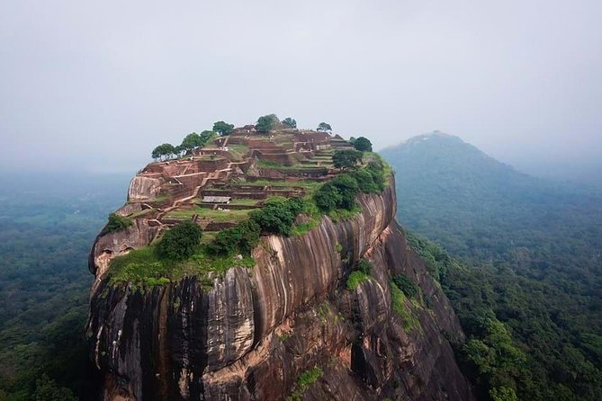 Sigiriya Day Tour from Colombo or Negombo by Private Car / Van - The Village of Habana: An Authentic Encounter
