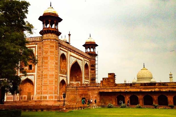 Skip The Line Private Taj Mahal & Agra Fort Day Tour By Car - The Practical Side: Transportation, Guides, and Cost