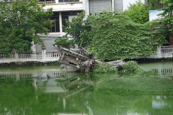 Small-group motorbike sightseeing and food tour in Hanoi - Why This Tour Offers Good Value