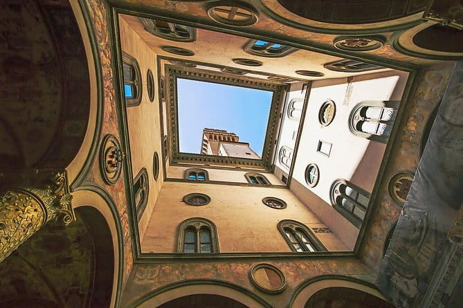 Small-Group Palazzo Vecchio Secret Passages Tour with Lunch Or "Gelato" - Deep Dive into the Itinerary