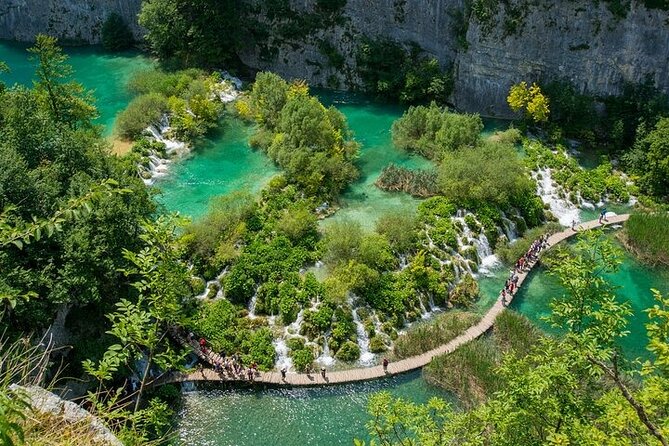 Split to Zagreb or airport Zagreb via Plitvice lakes for singles or couples - What Makes Plitvice Lakes National Park Special?