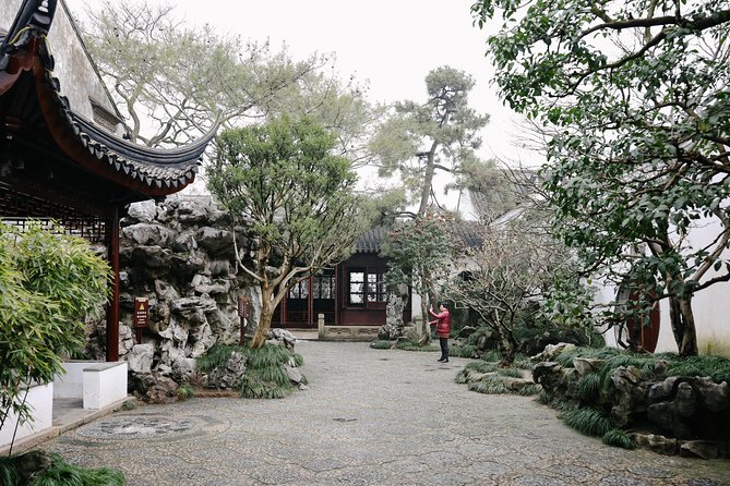 Suzhou and Zhouzhuang Water Village Day Trip from Shanghai - Authentic Experiences and Hidden Gems