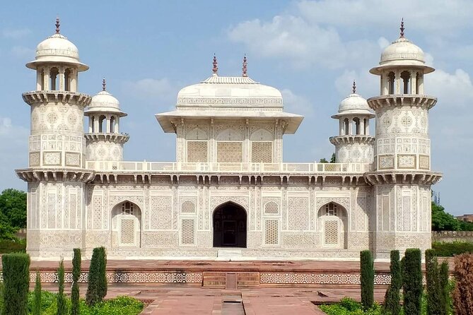 Taj Mahal, Agra Fort,Akbar's Tomb & Baby Taj Day Trip from Delhi - Practical Details & What to Expect