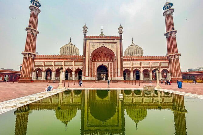 The Best of Old and New Delhi: Full-Day Private Exploration - Transportation and Group Size