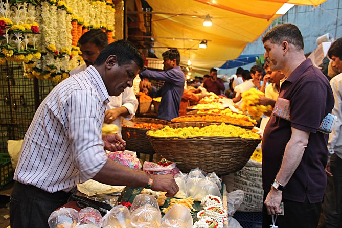 The Colourful Early Morning Tour - What to Expect at Each Stop
