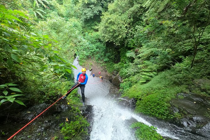 The Natural Canyoning in Alam Canyon - Who Should Consider This Tour?