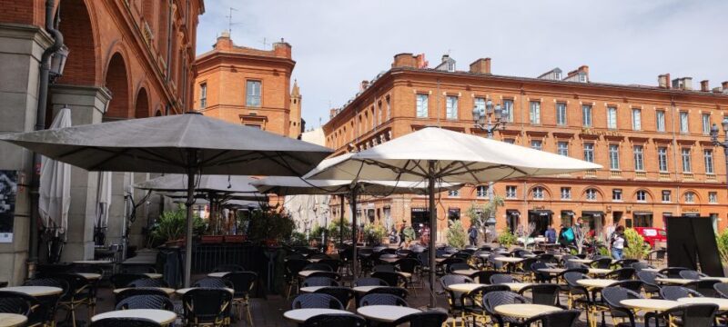 Toulouse: Electric Tuk-Tuk Tour with Photo Stops and Audio - Detailed Breakdown of the Itinerary