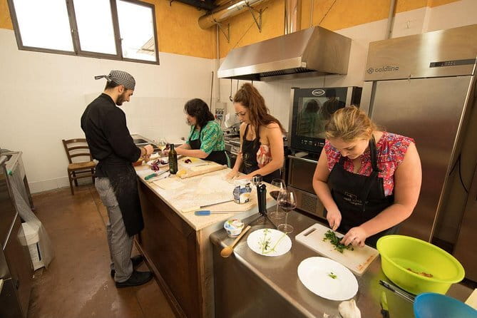 Tuscan Food Cooking Class in San Gimignano Winery from Florence - Who Will Appreciate This Tour?