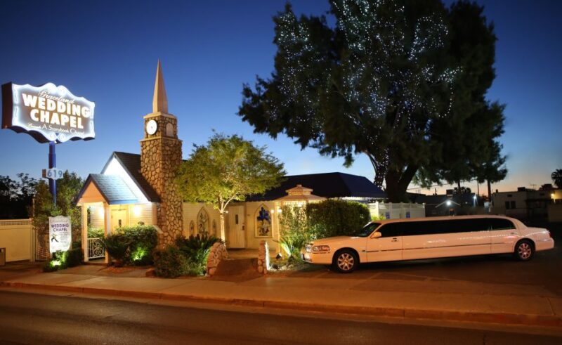 Vegas: Elvis-Themed Graceland Chapel Wedding or Vow Renewal - Why This Experience Stands Out