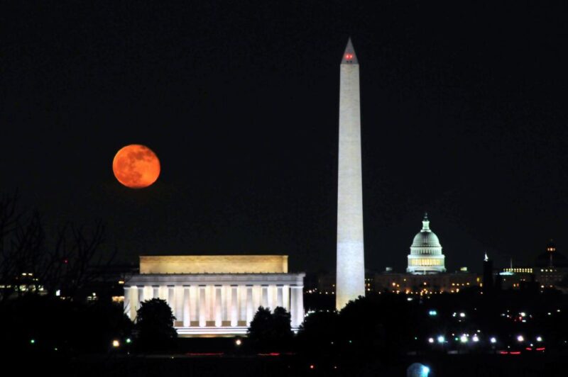 Washington, DC: Monuments and Memorials Photography Lesson - Who Will Love This Tour?