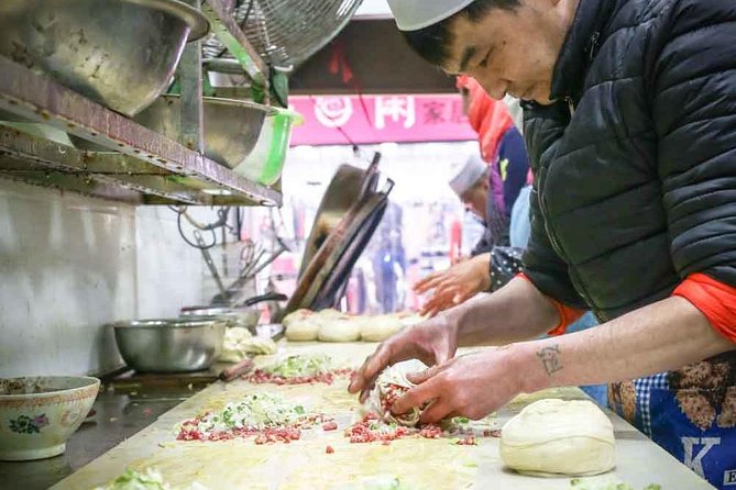 Xi'an Morning Food & Market Tour by TukTuk - What Makes This Tour Stand Out?