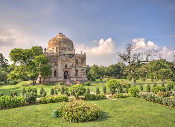 3.5-Hours South Delhi Private Bike Tour with Lodi Art District - Exploring South Delhi on Two Wheels: A Review of the 3.5-Hour Private Bike Tour with Lodi Art District